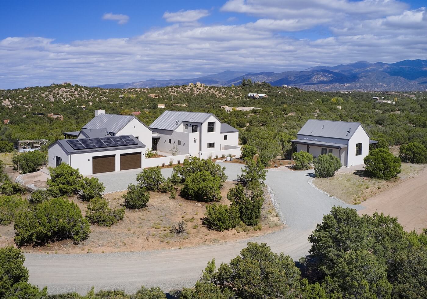 Welcome to Palo Santo Designs: Innovating Architecture and Construction